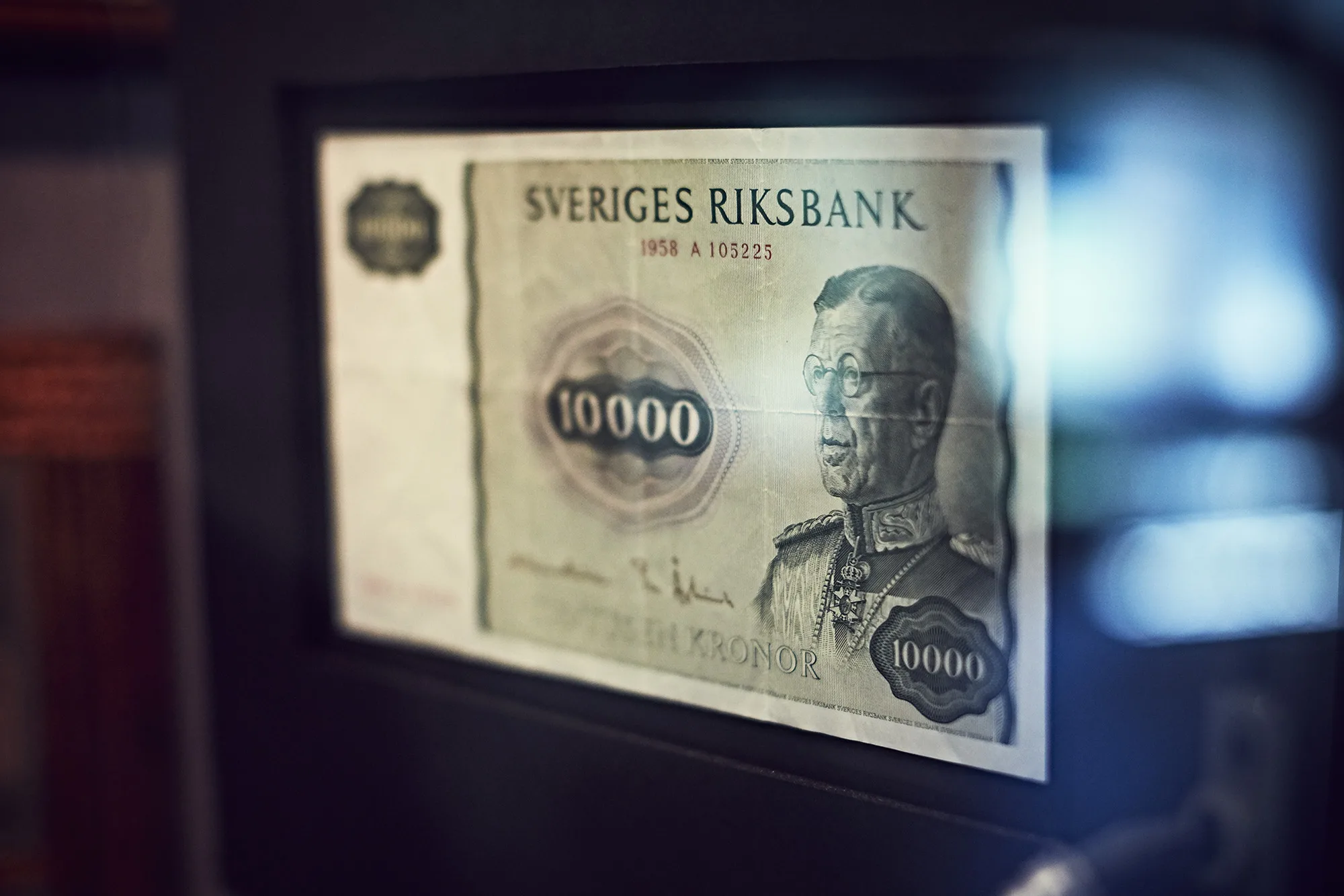 Historical Currency Converter - Ekonomiska museet